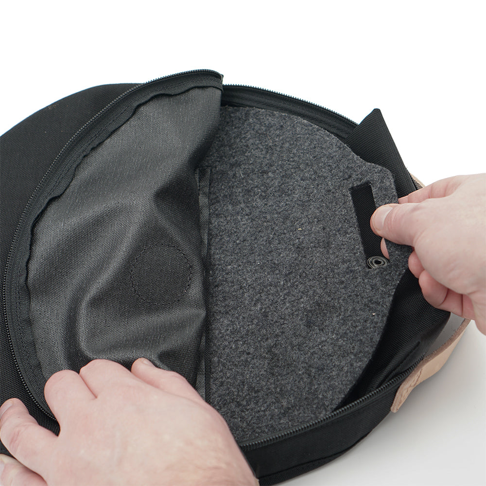 DALUM JALDA CARRY BAG / ダーラム ヤルダ キャリー バッグ – UPI ONLINE STORE